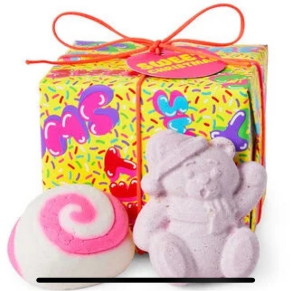 Lush | Bath & Body | Bundle Of 2 Lush 7 Oz Sweet Christmas Gift Set ...